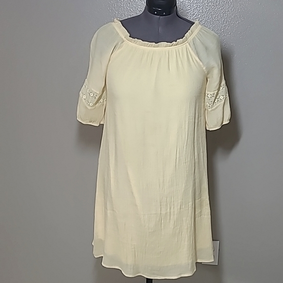Naïf | Dresses | Behemian Style Off The Shoulder Short Dress | Poshmark